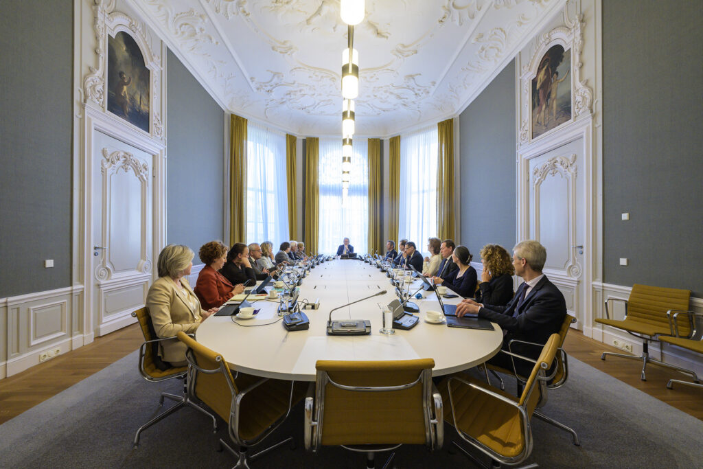 Nieuwe UWV-uitvoeringsregels per 1 juli 2025: wat verandert er bij ontslag om ...